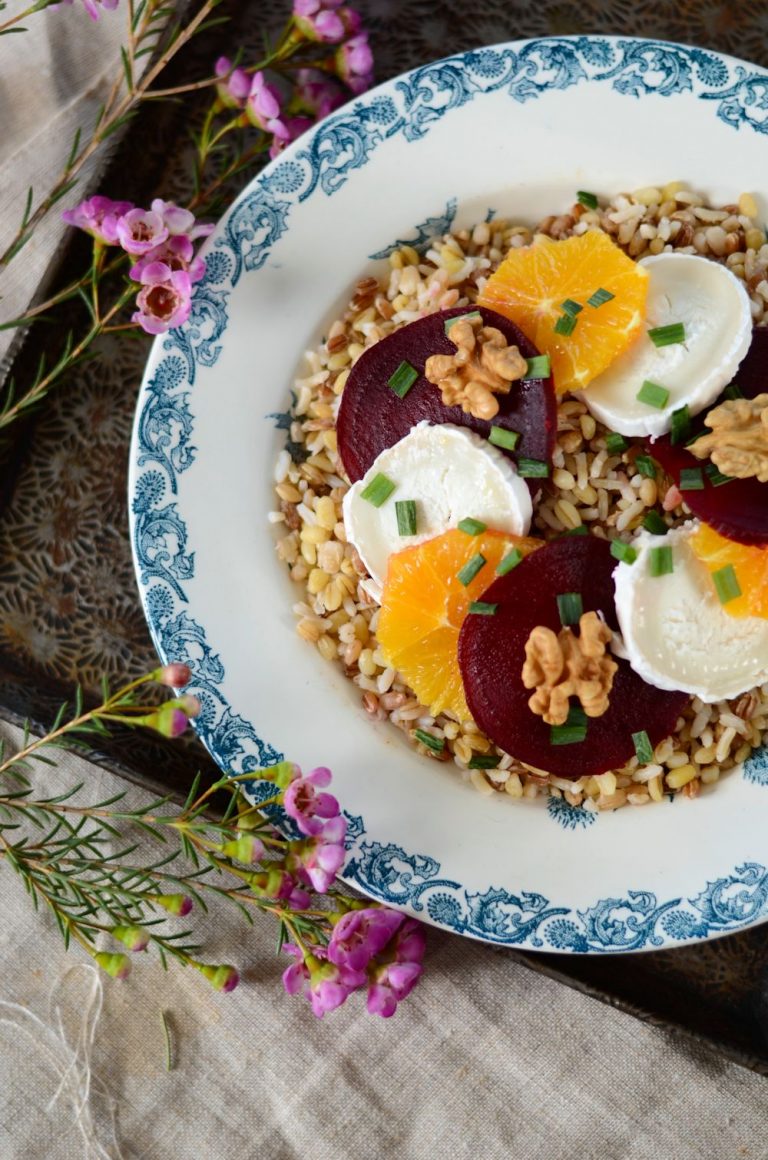 Salade de betterave rouge, céréales et orange - Recette