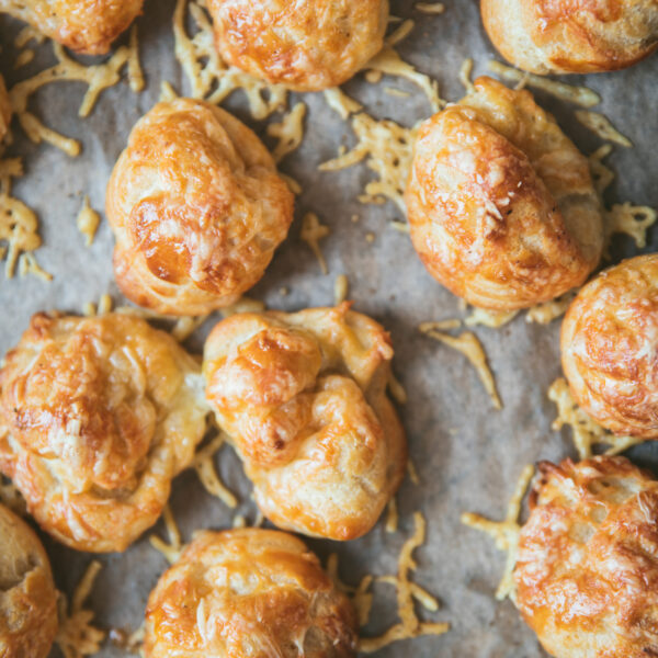 Cheese Gougeres {French Puffs Recipe} - Perfect recipe