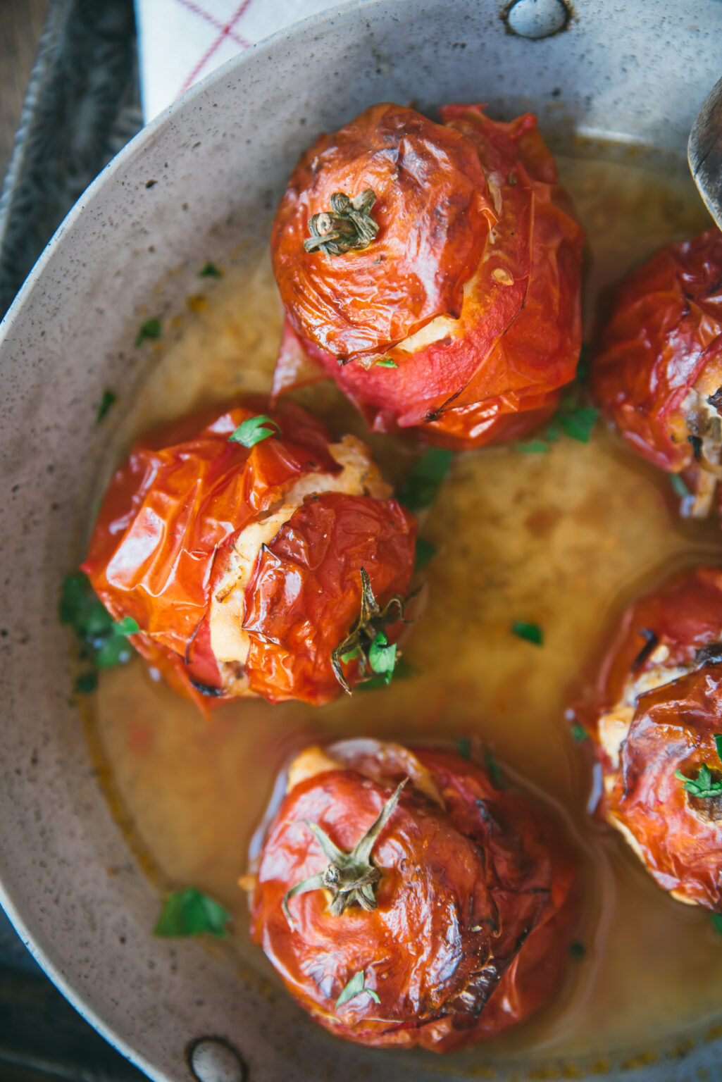 Tomates farcies au poulet {recette au four} - Recette - Tangerine Zest