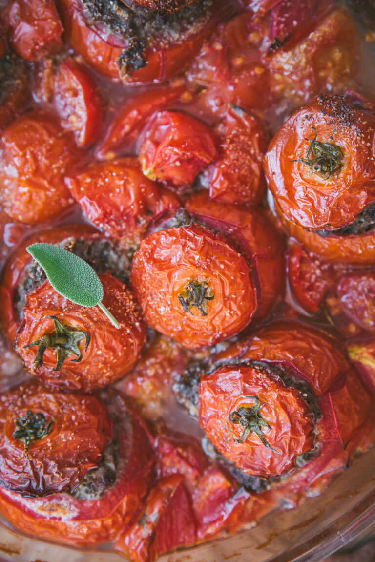 Stuffed Tomatoes with minced Beef - Recipe