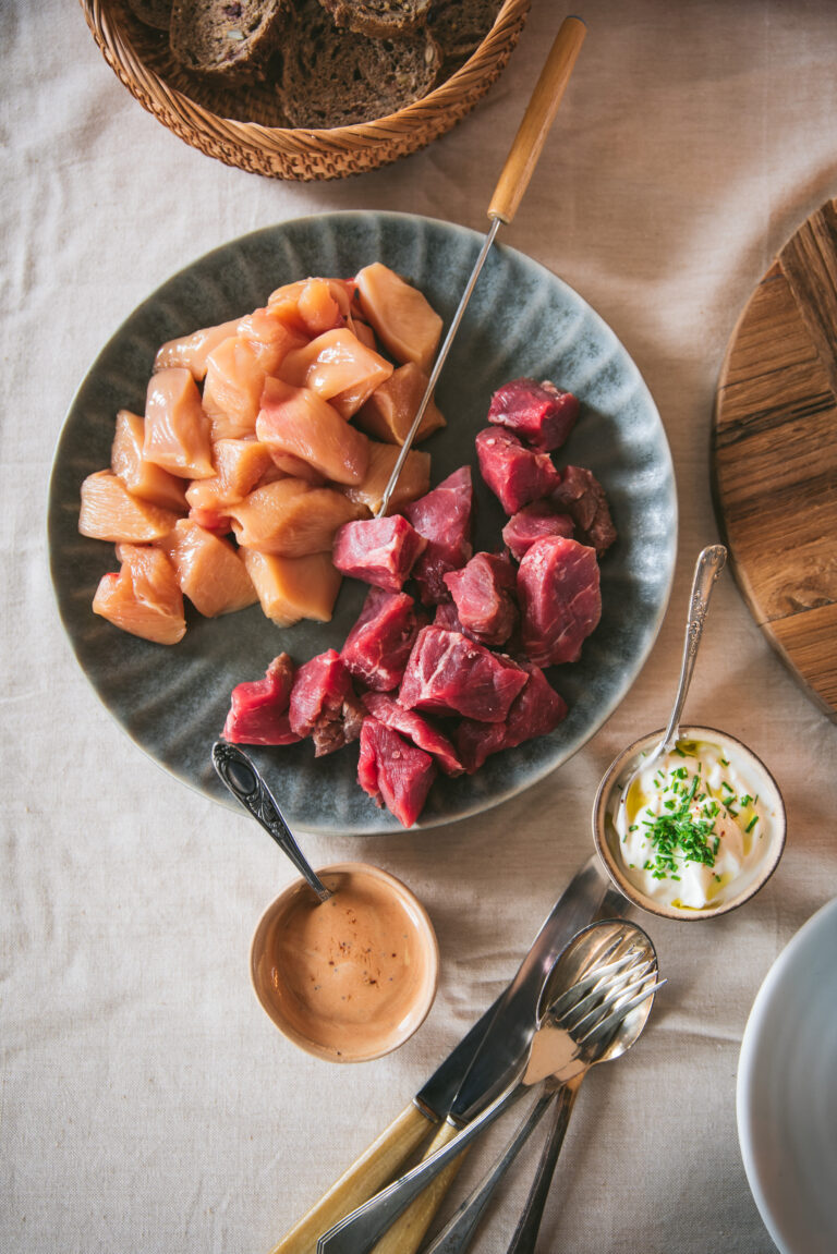 Meat and Red Wine Fondue Recipe