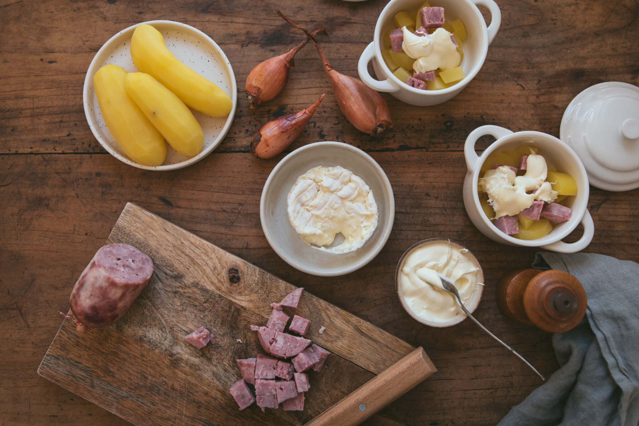 Cassolette de pomme de terre gratinée au fromage saint-marcellin