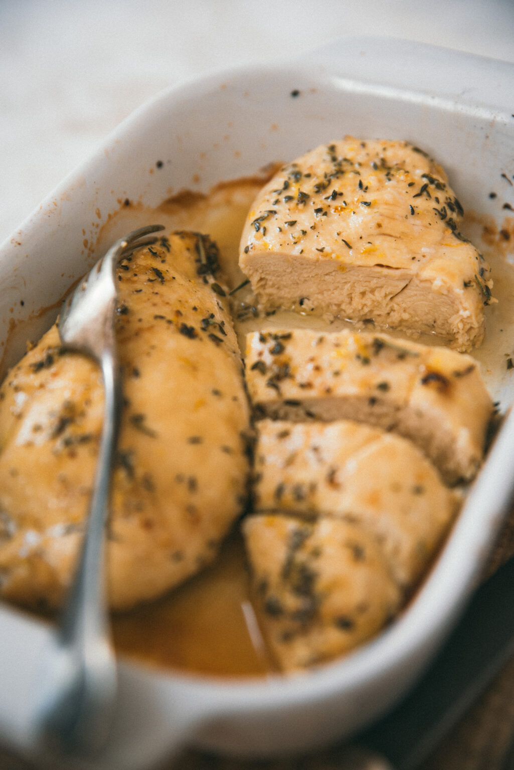 Blanc de Poulet au four tendre et juteux - Recette express