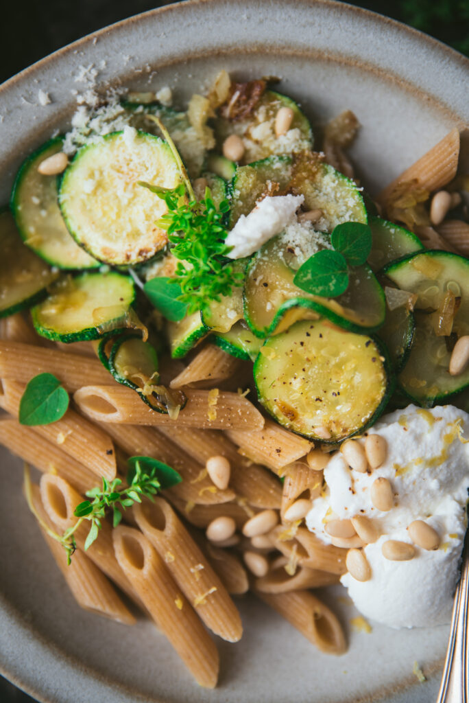 Pâtes aux courgettes et ricotta - Recette facile